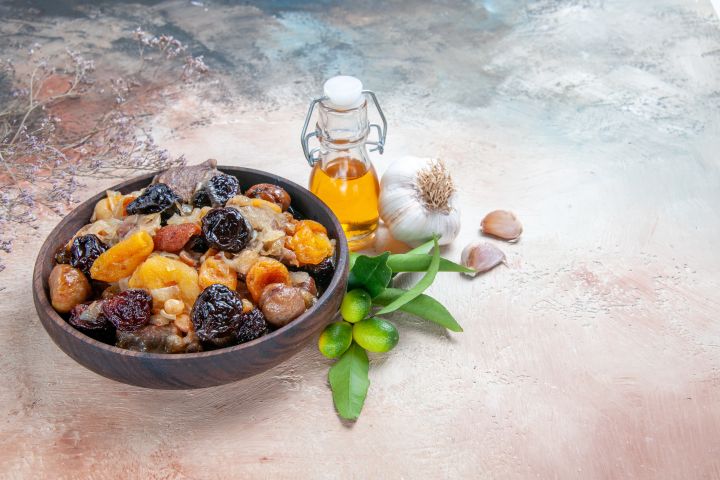 9 Delicious Sukkari Dates Recipes You Can Try at Home | Mazare Company ...